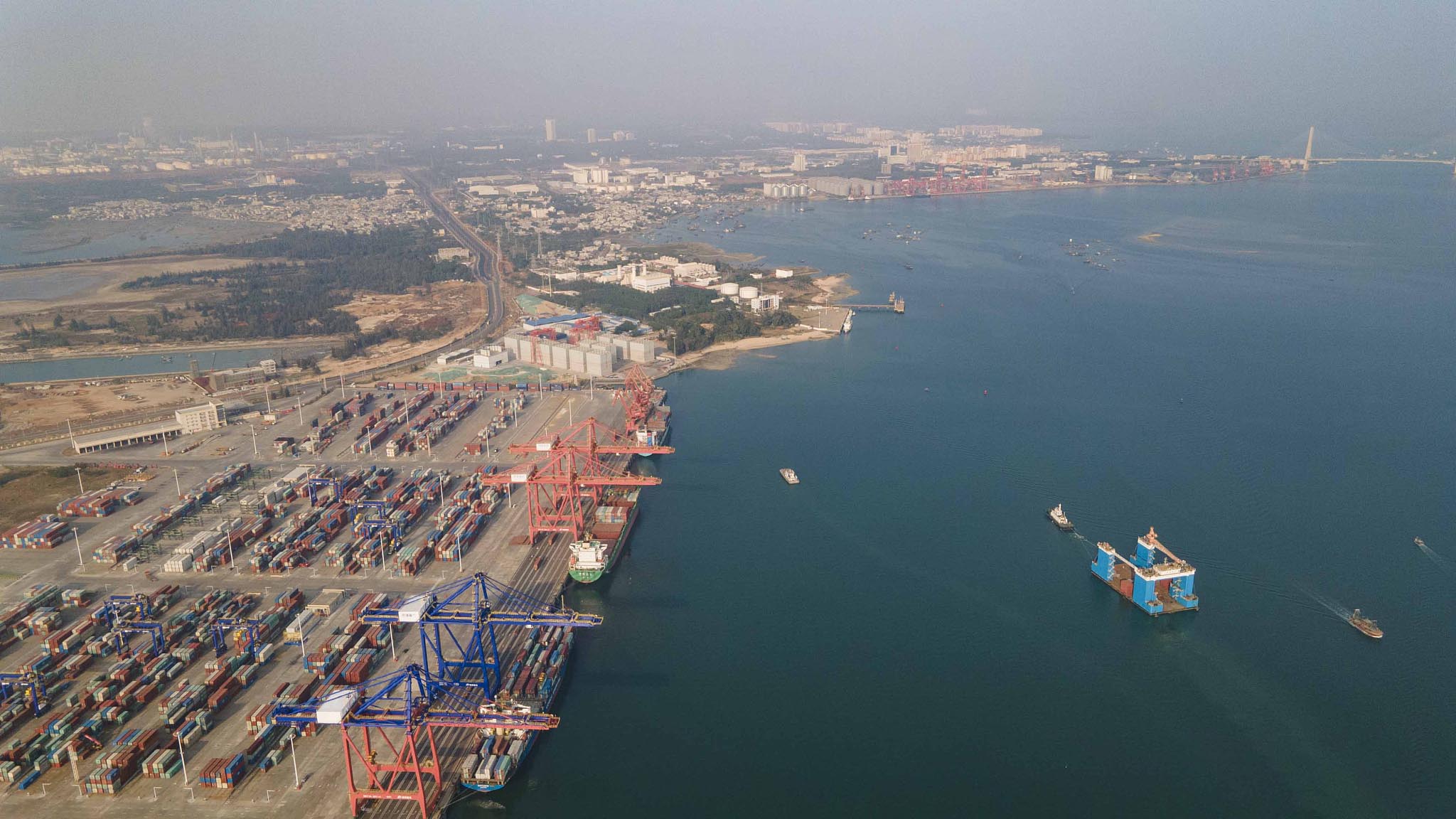 The Chinese port of Yangpu will be a free trade zone.